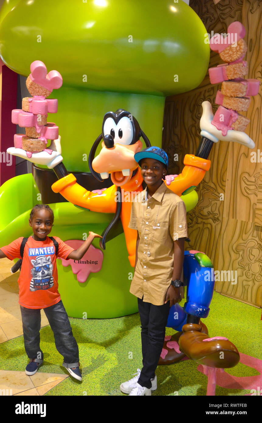 Goofy Character Stock Photos & Goofy Character Stock Images - Alamy