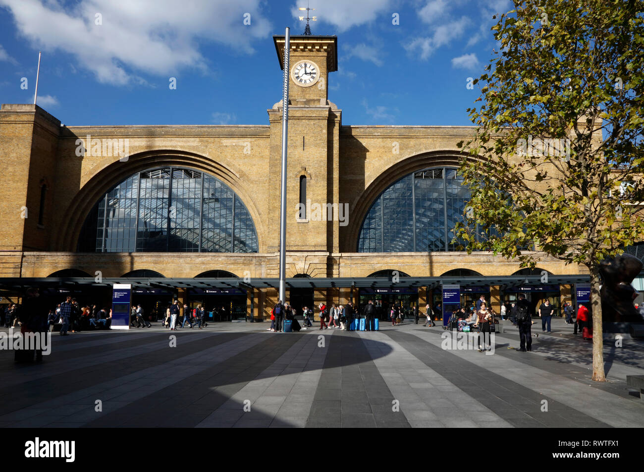 Kings Cross Station, Kings Cross, London, UK Stock Photo - Alamy
