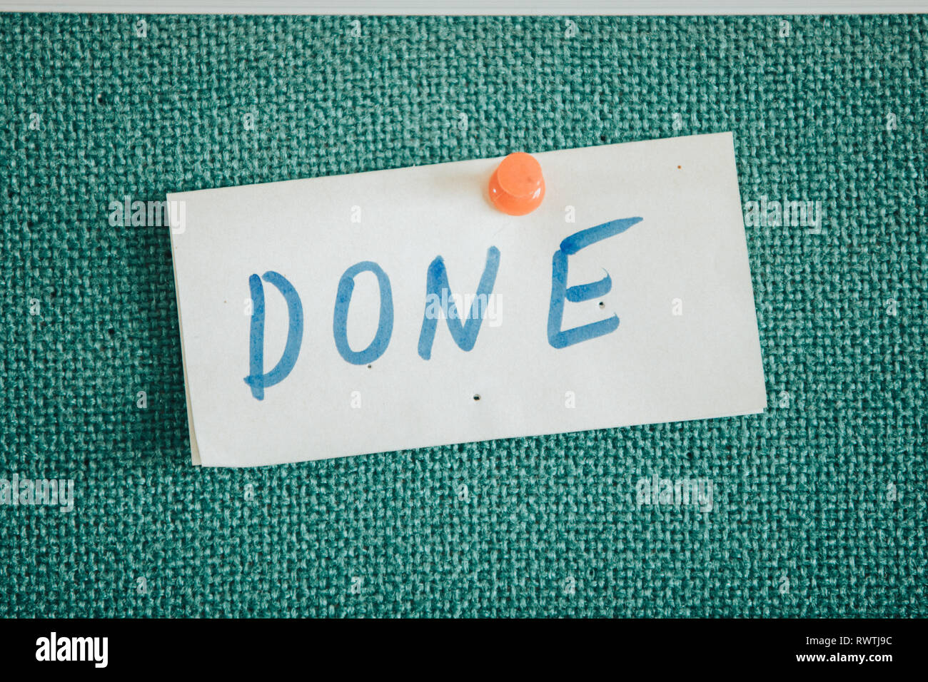 Check list outline hi-res stock photography and images - Alamy