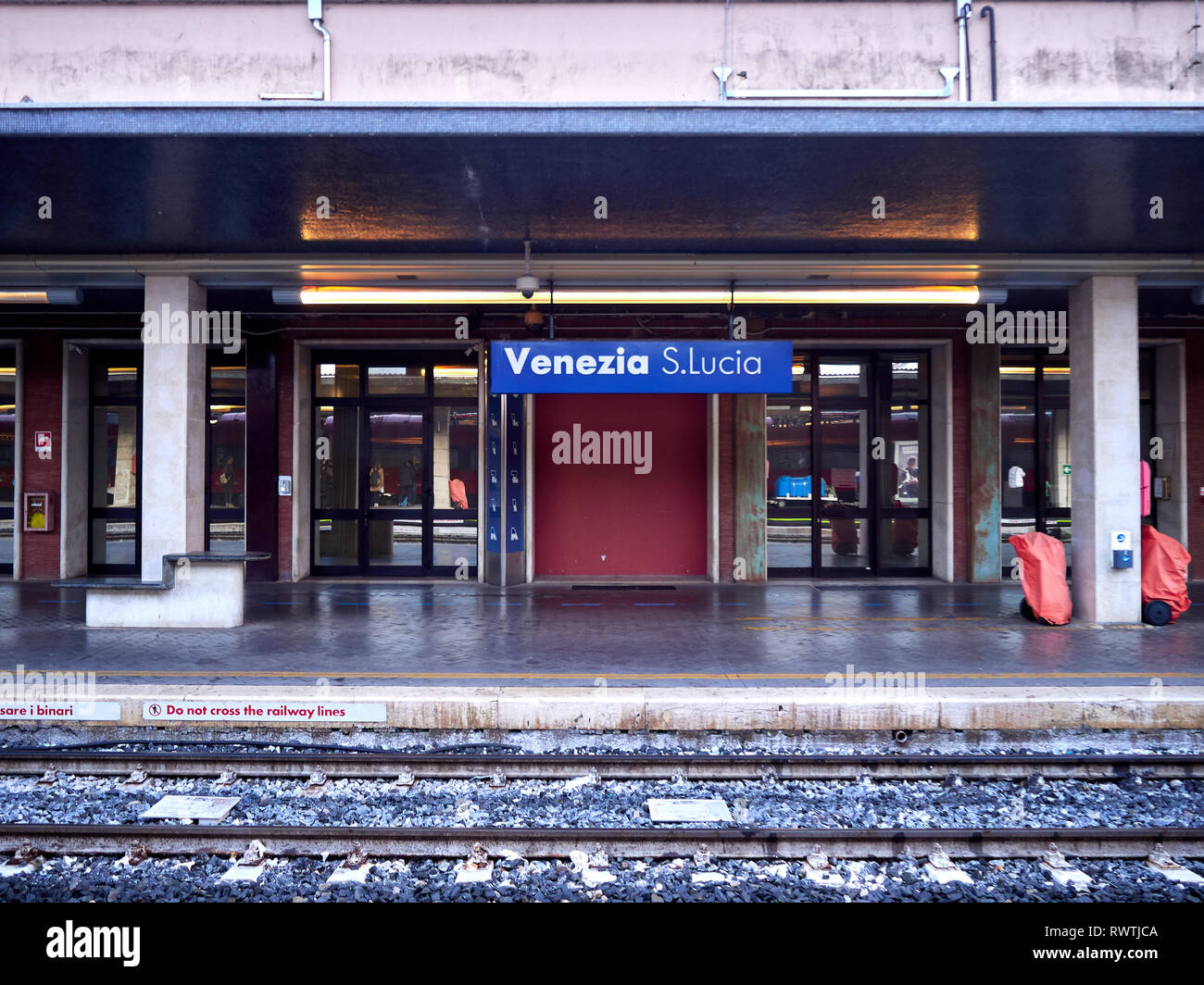 S lucia train station hi-res stock photography and images - Alamy