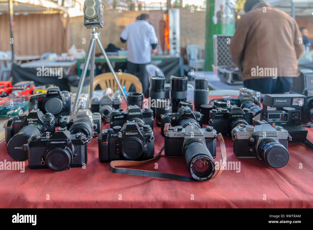 Rustic cameras hi-res stock photography and images - Alamy