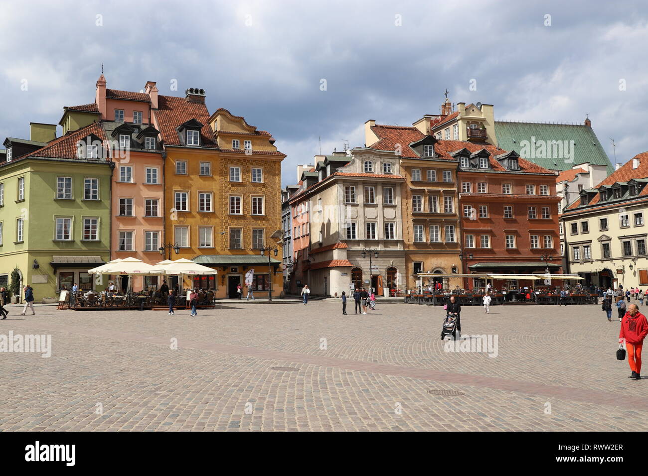 Warszawa old town hi-res stock photography and images - Alamy