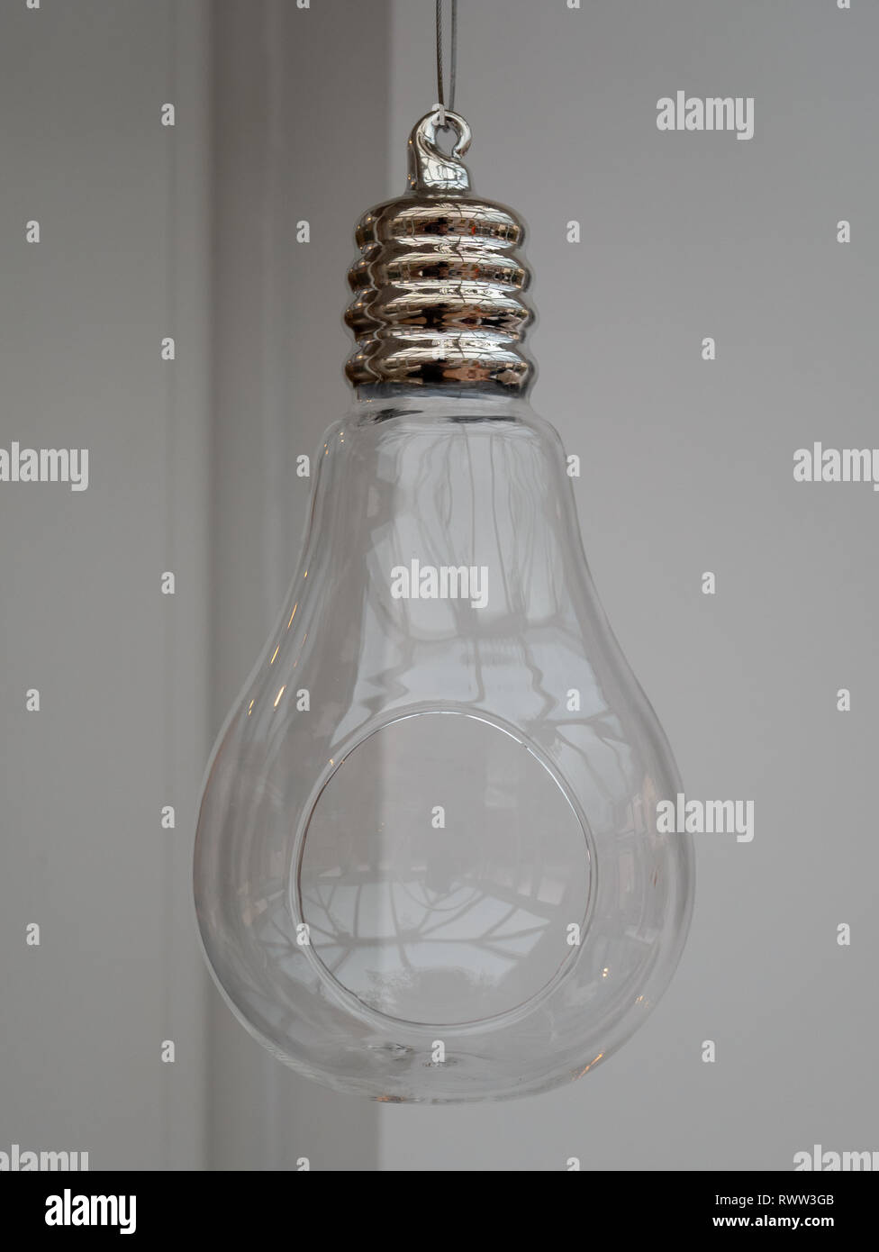 Glass bulb hi-res stock photography and images - Alamy