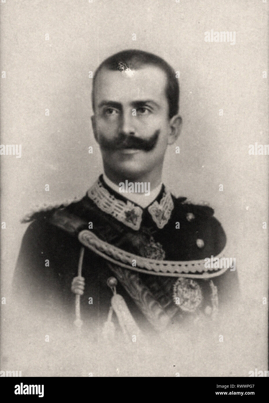 Victor emmanuel iii portrait hi-res stock photography and images - Alamy