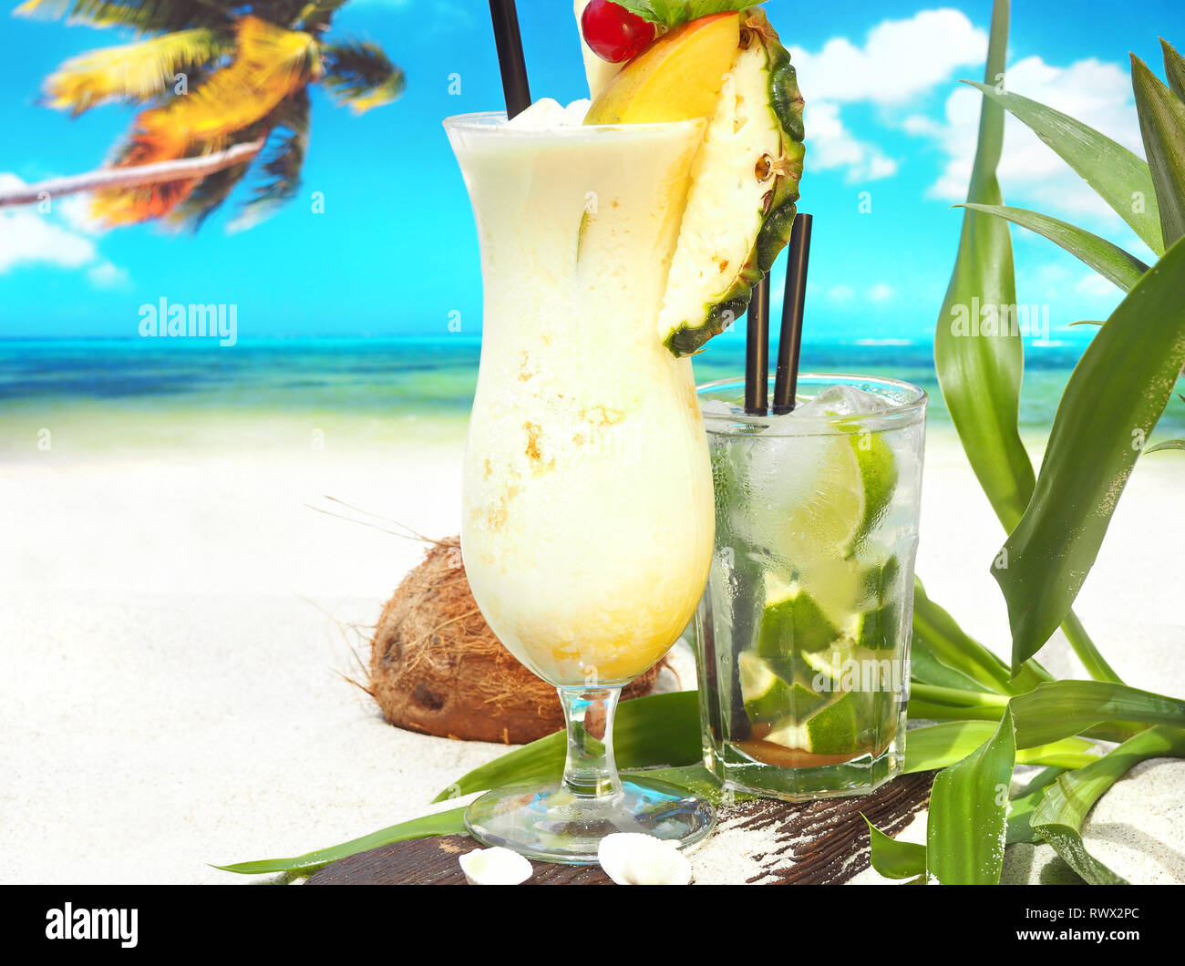 Pina colada beach hi-res stock photography and images - Alamy