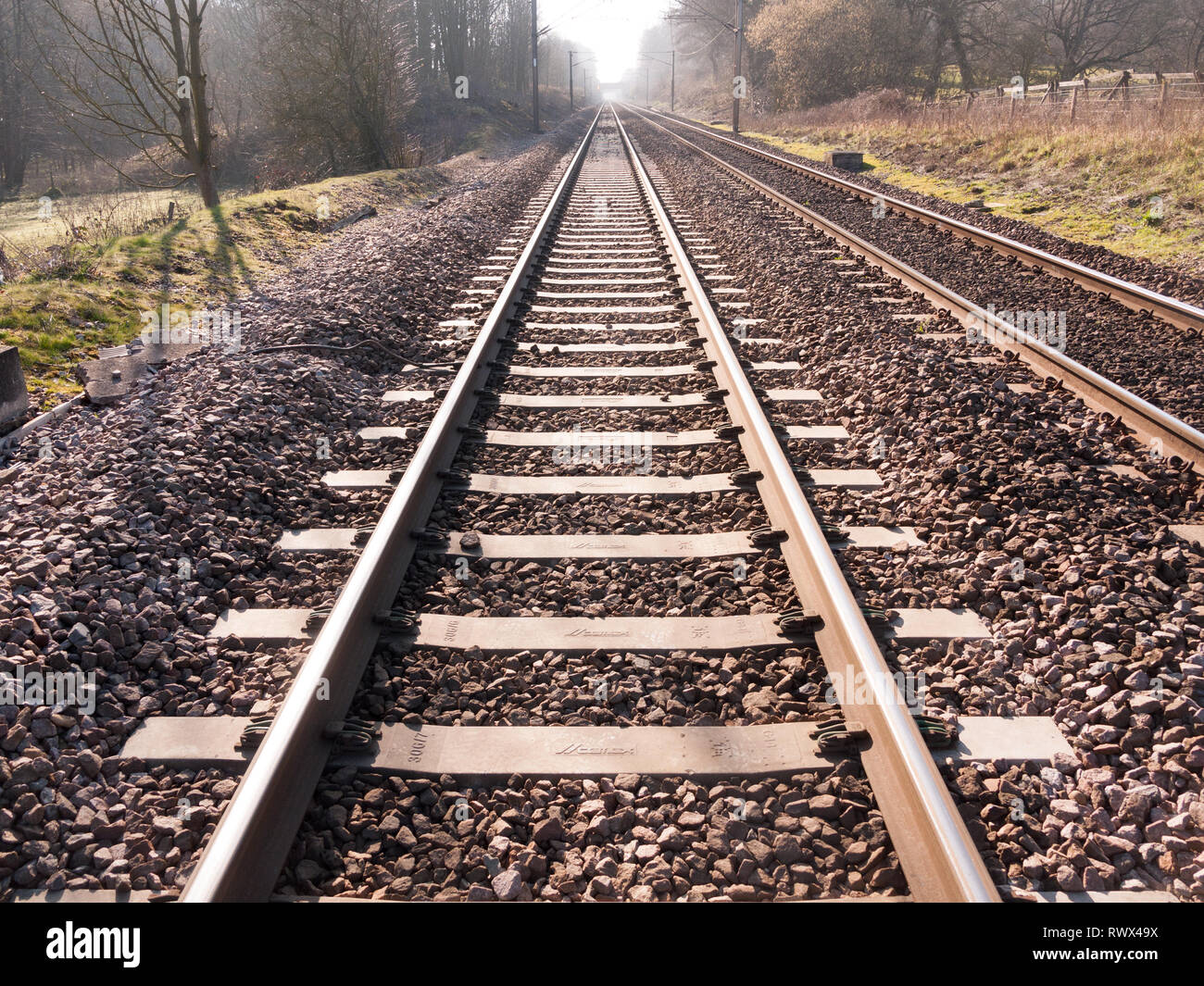 Rail track uk sunrise hi-res stock photography and images - Alamy