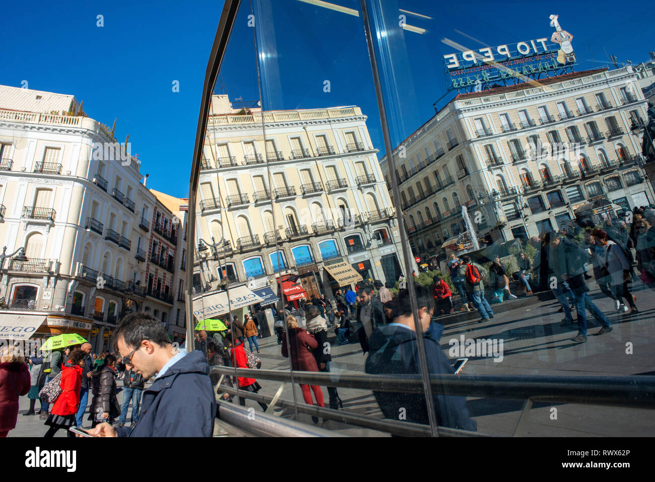 Puerta del Sol square in the city centre, Madrid, Spain Stock Photo - Alamy