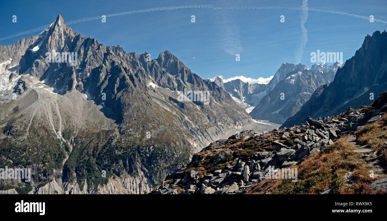 The valley and high peaks of the chamonix valley and Mont Blanc Massif ...