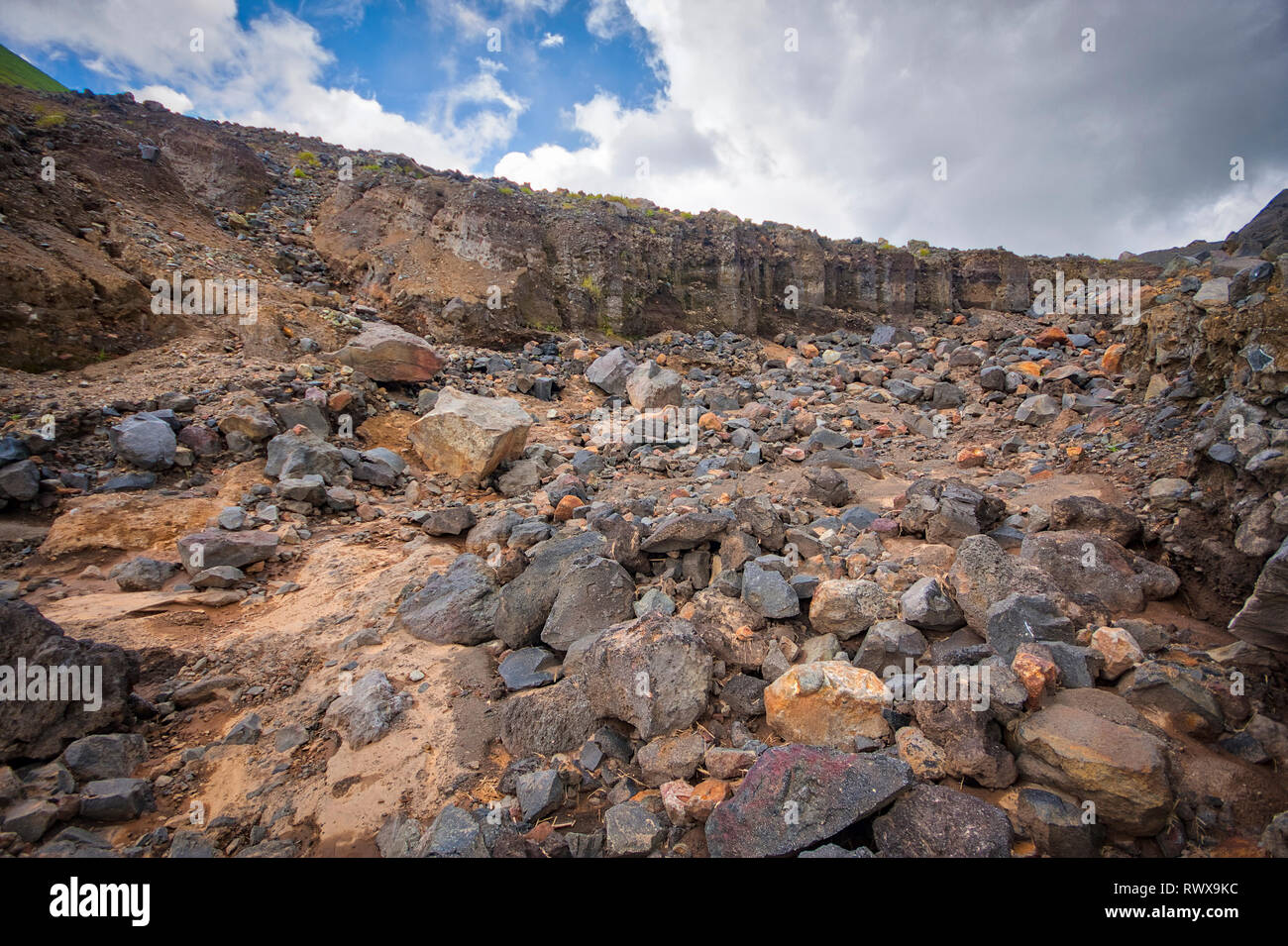 Mount empung hi-res stock photography and images - Alamy
