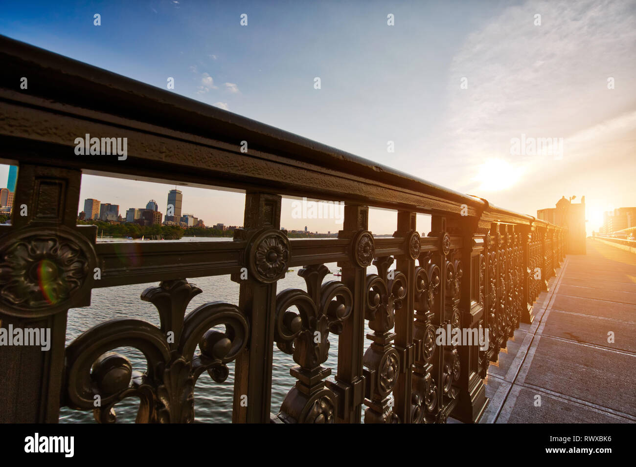 Panoramic view of Boston downtown and historic center from the landmark ...