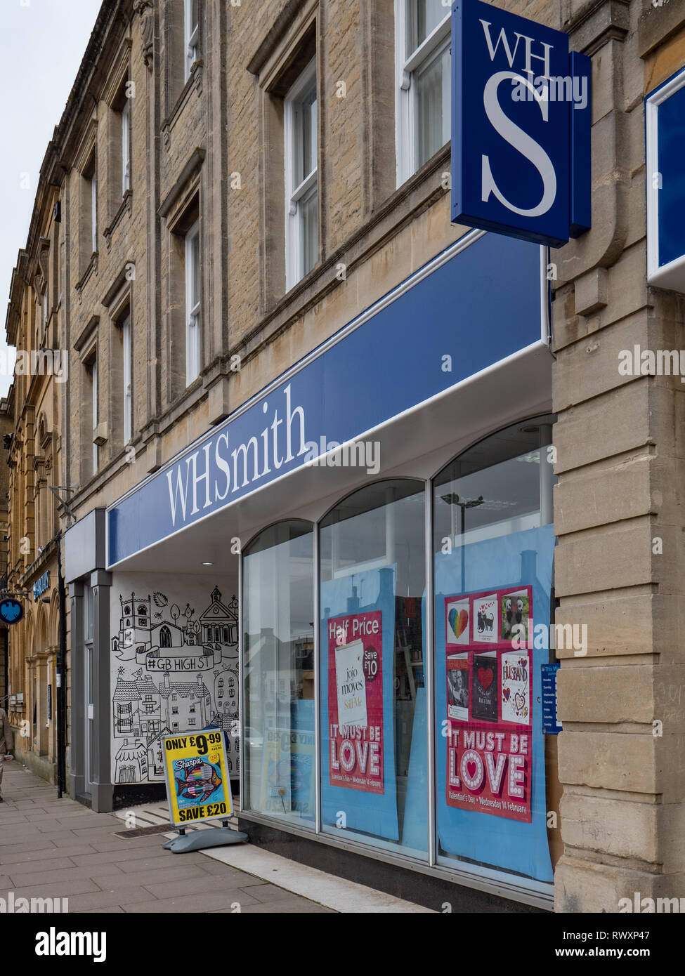 Whsmith books hi-res stock photography and images - Alamy