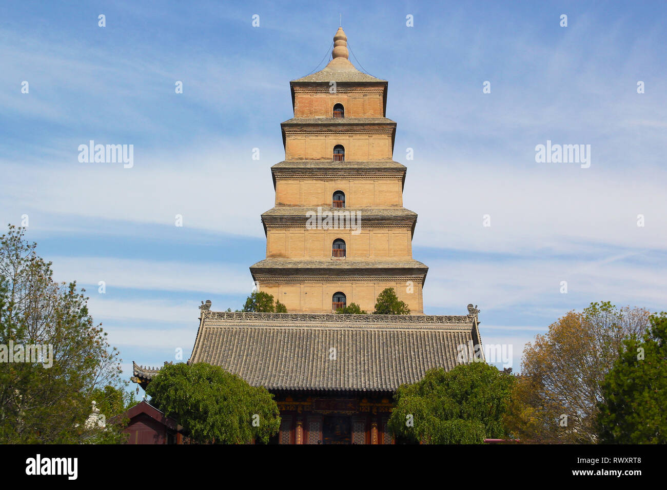 7th century Giant Wild Goose Pagoda in Xi'an (China Stock Photo - Alamy