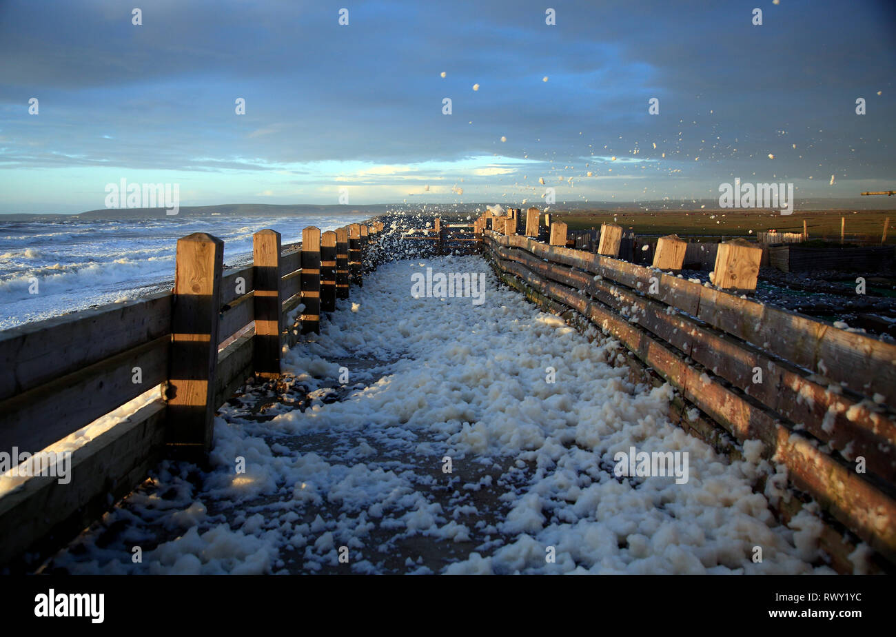 High tide and high winds on WestWard Ho! beach, North Devon Stock Photo ...