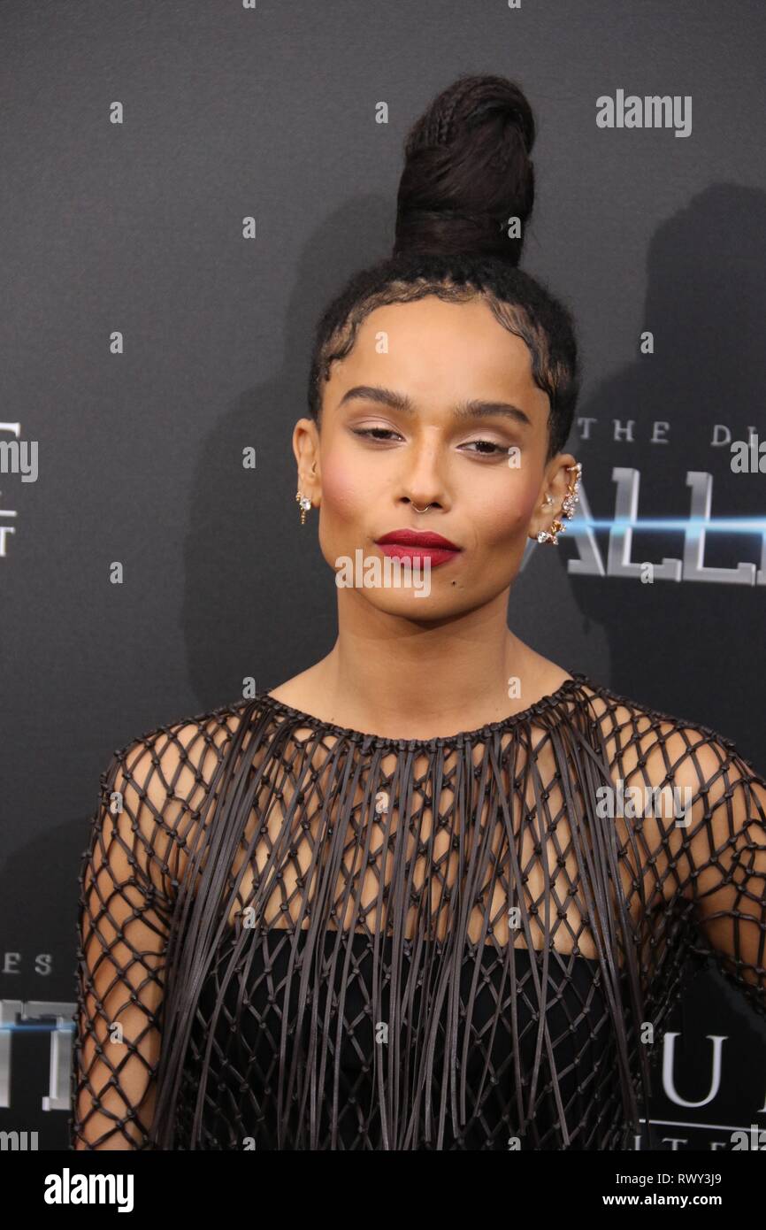 New York City, USA. 01st Jan, 2005. ZOE KRAVITZ 2016 Photo By John ...