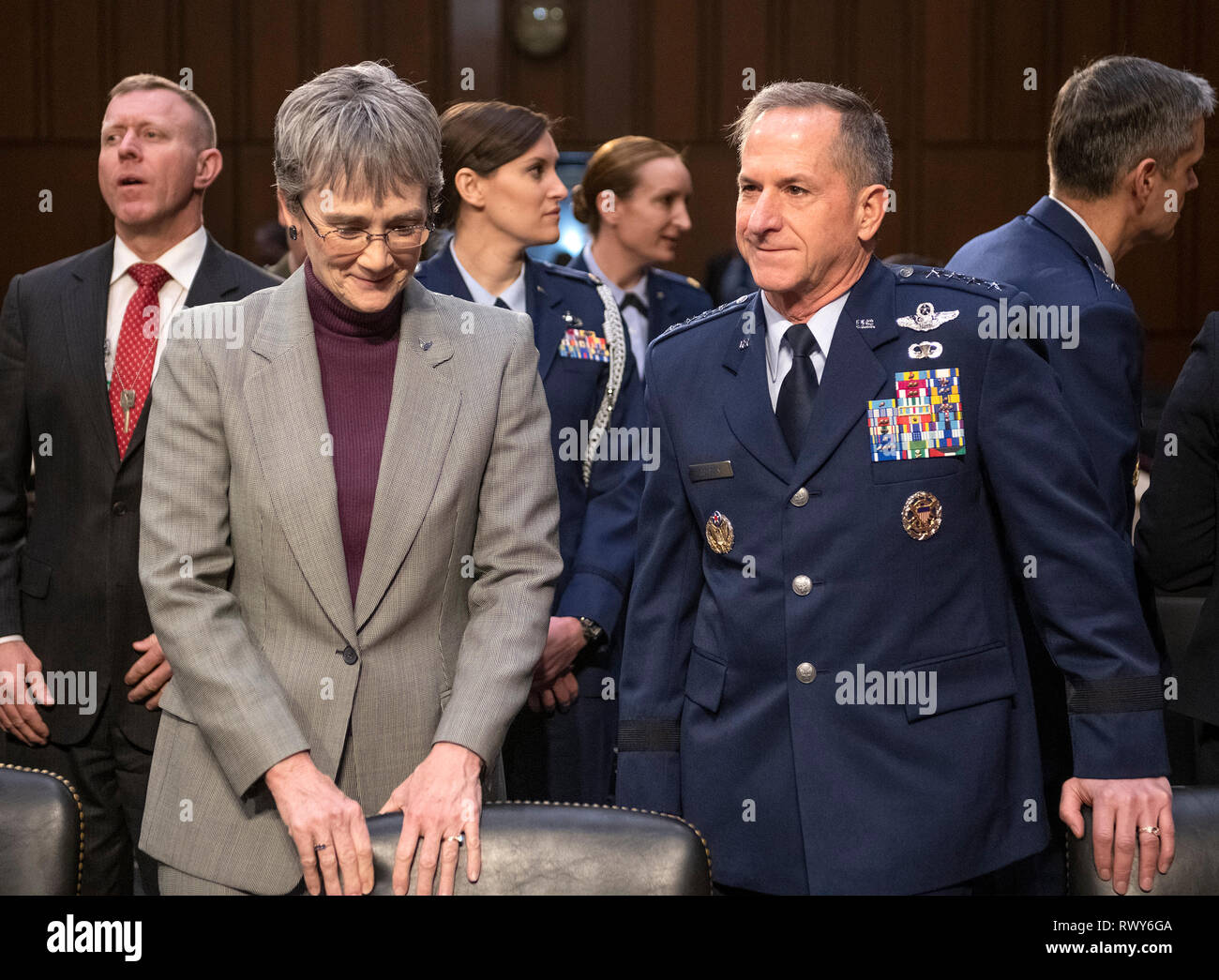 General david l goldfein hi-res stock photography and images - Alamy