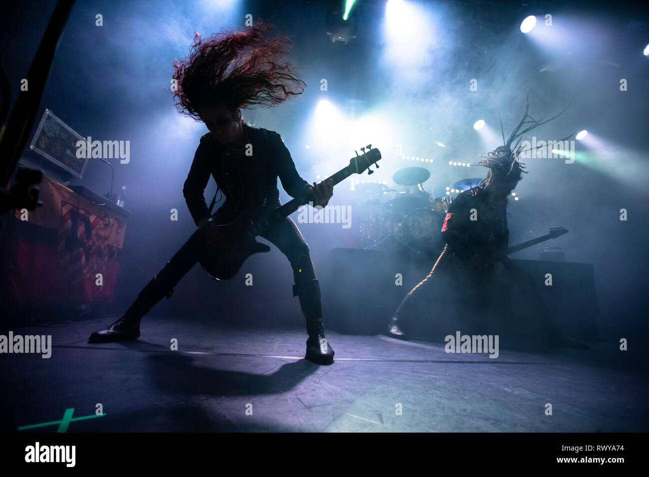 Avatar groove hi-res stock photography and images - Alamy