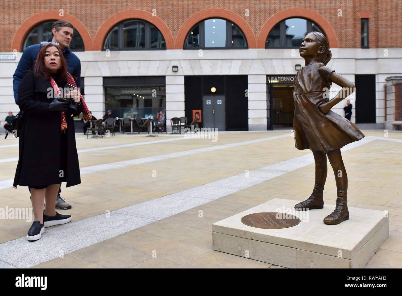 Paternoster Square, London, UK. 8th Mar, 2019. Fearless Girl bronze ...
