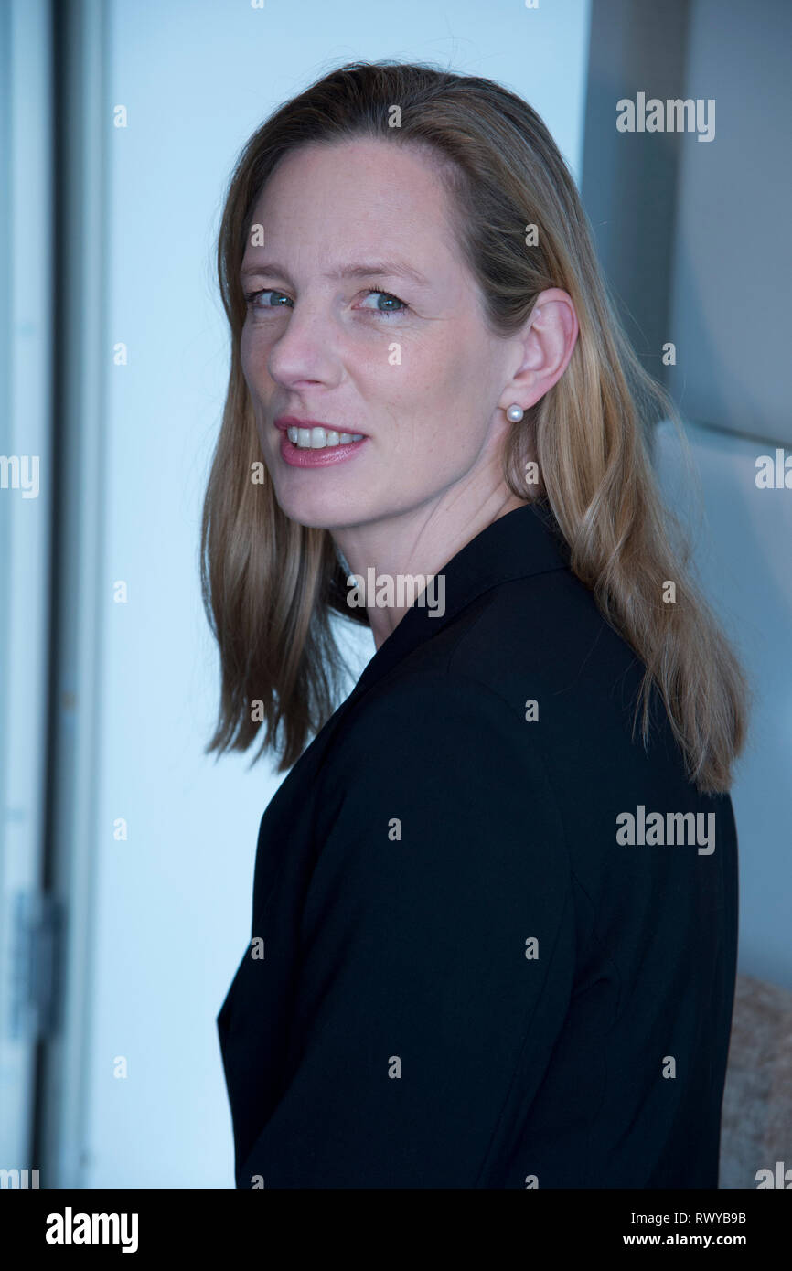 Helene von roeder hi-res stock photography and images - Alamy