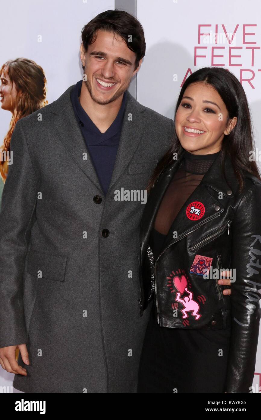 Joe locicero gina rodriguez hi-res stock photography and images - Alamy