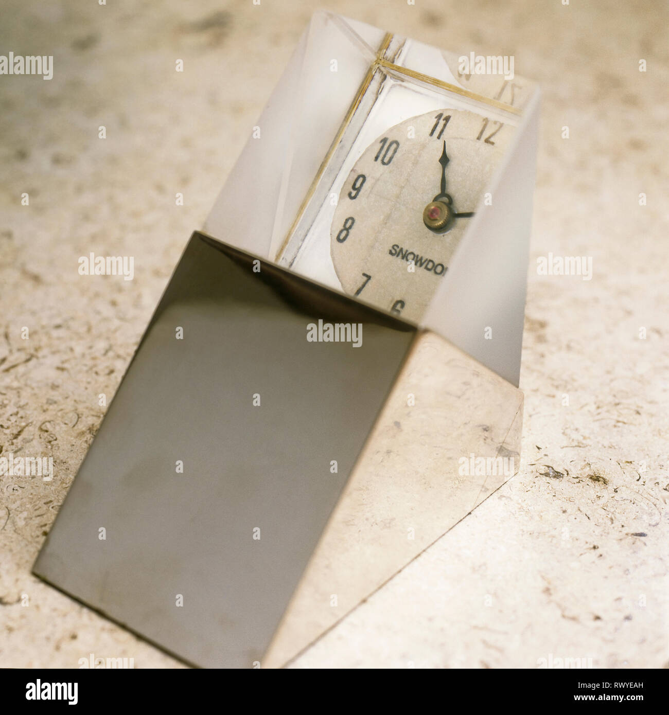 Ten past eleven hi-res stock photography and images - Alamy