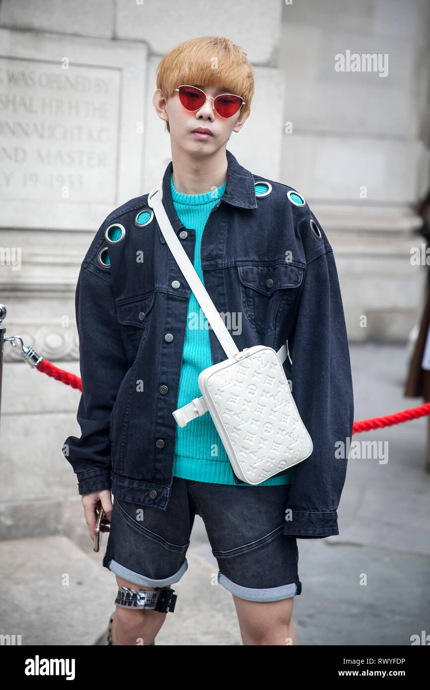 Thin boy model hi-res stock photography and images - Alamy