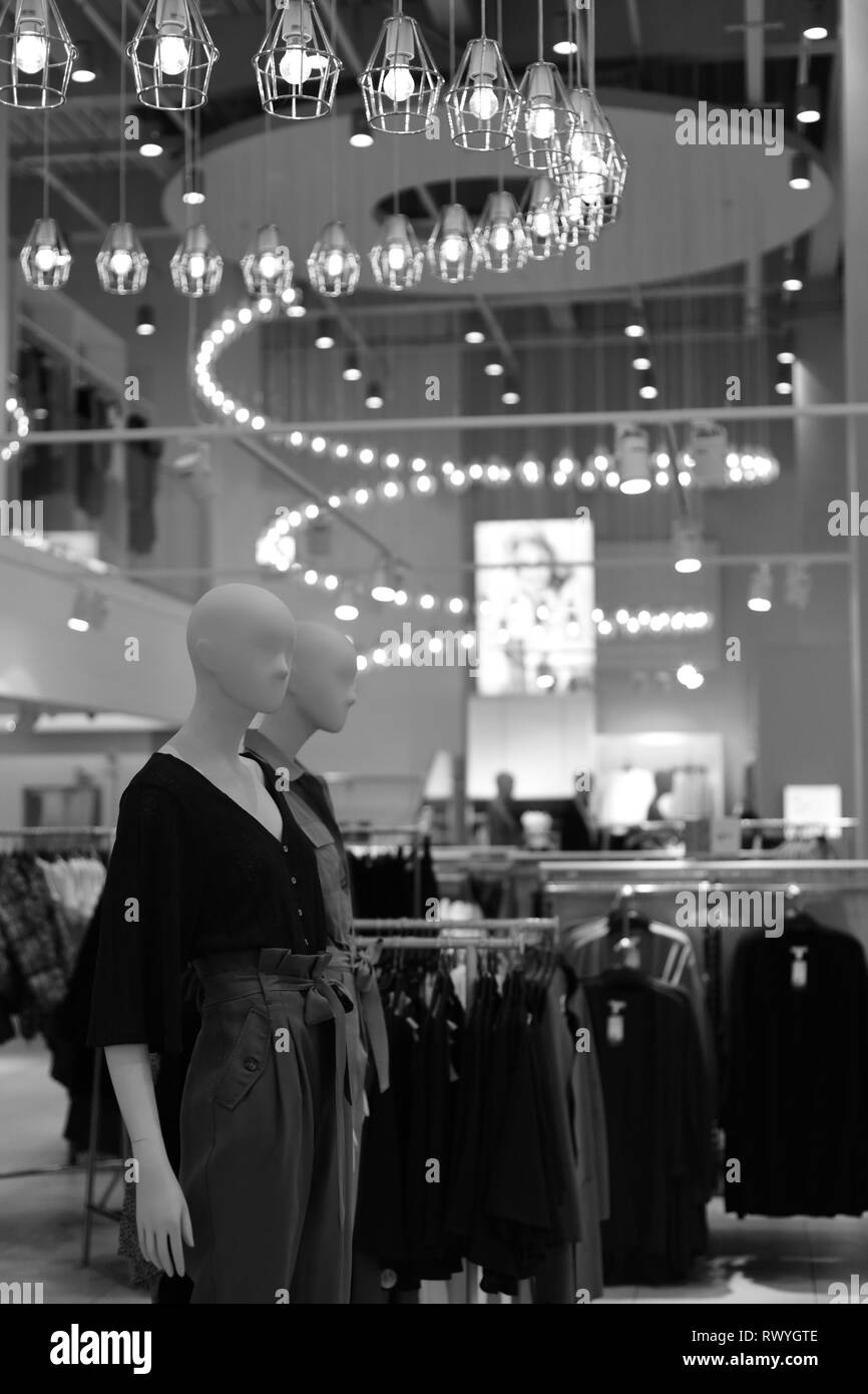 Uk reading Black and White Stock Photos & Images - Alamy