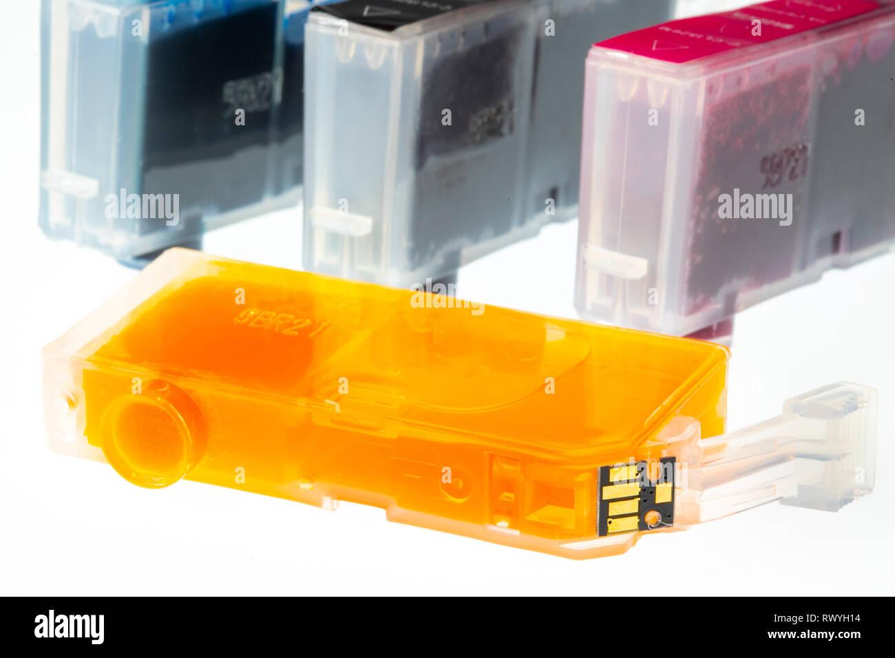 Refill ink hi-res stock photography and images - Alamy