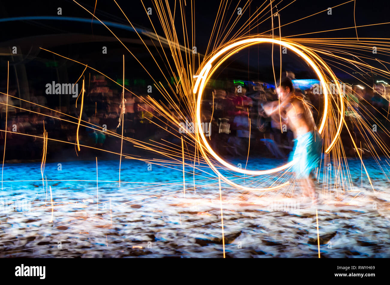 Fireshow hi-res stock photography and images - Alamy