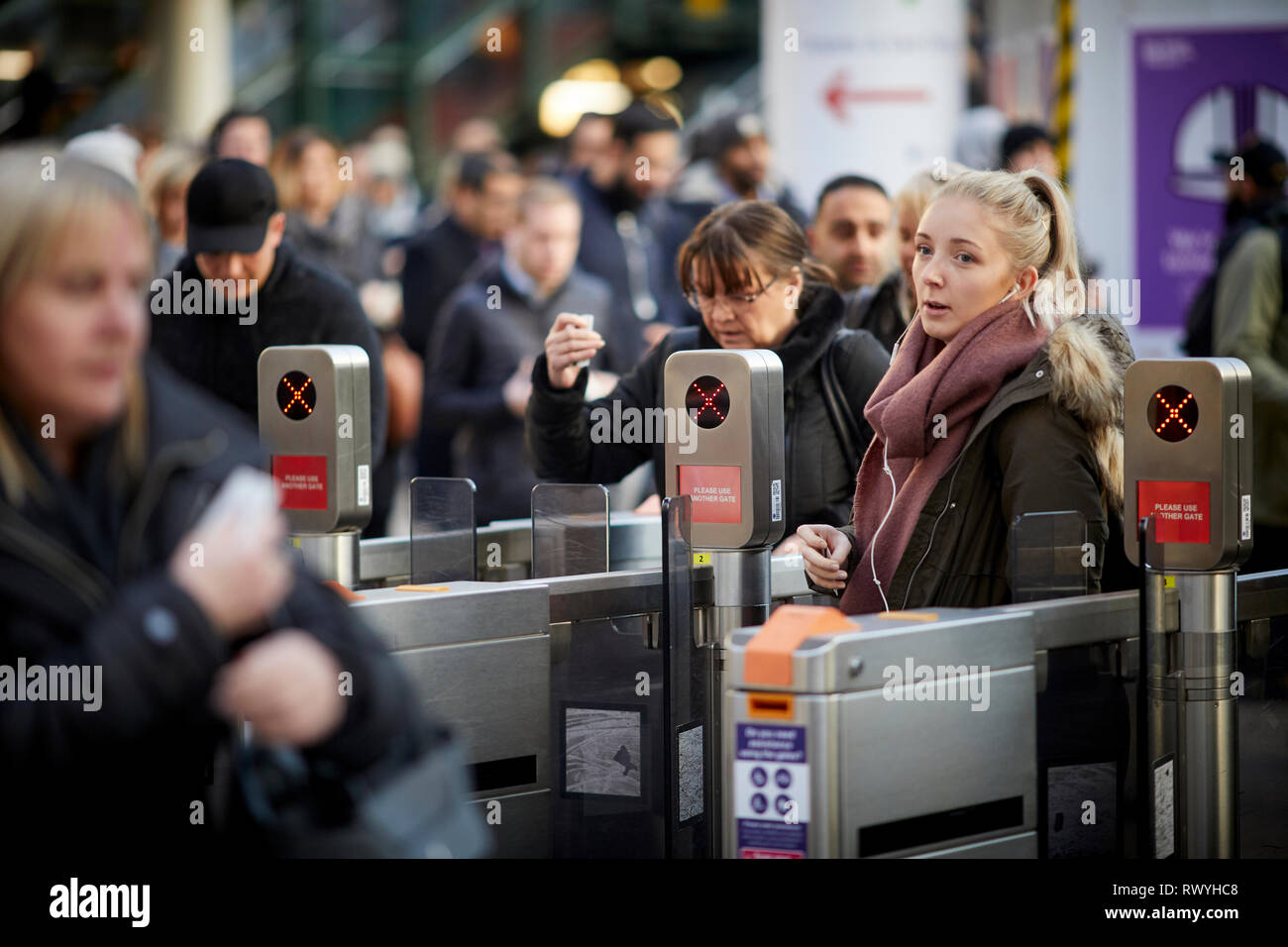 Railway ticket barriers hi-res stock photography and images - Alamy