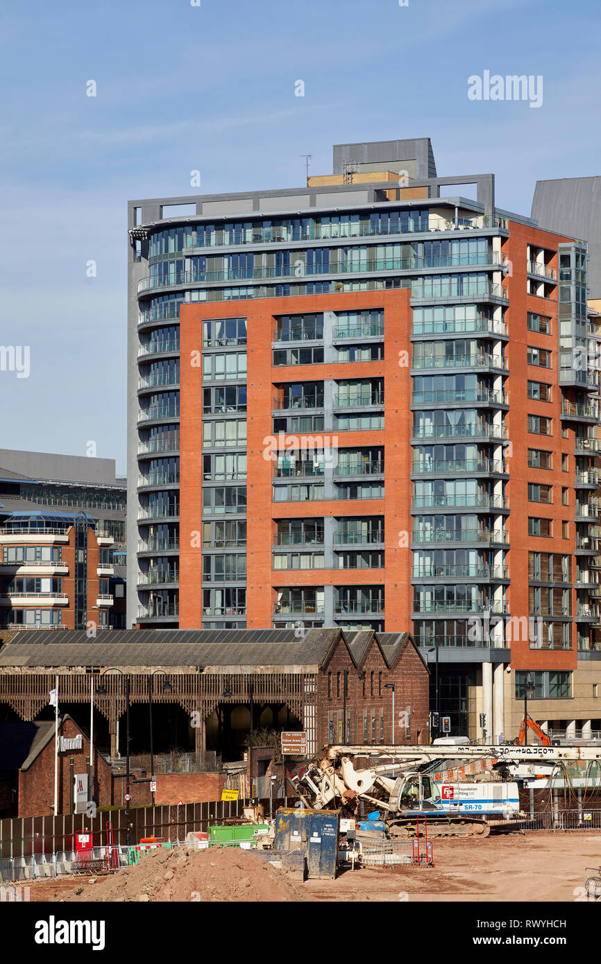 Leftbank modern apartment block on Quay Street Spinningfields ...