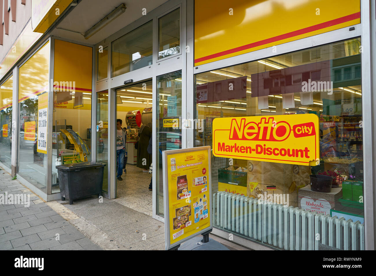 Netto Grocery Store High Resolution Stock Photography and Images - Alamy