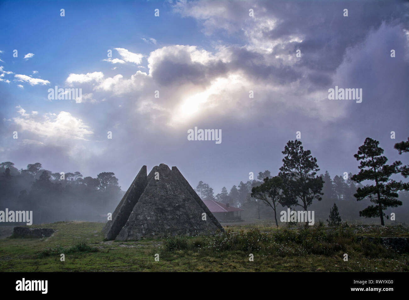 Piramide ciclopea hi-res stock photography and images - Alamy