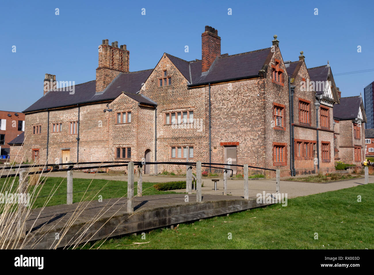 Old hall manor house west hi-res stock photography and images - Alamy