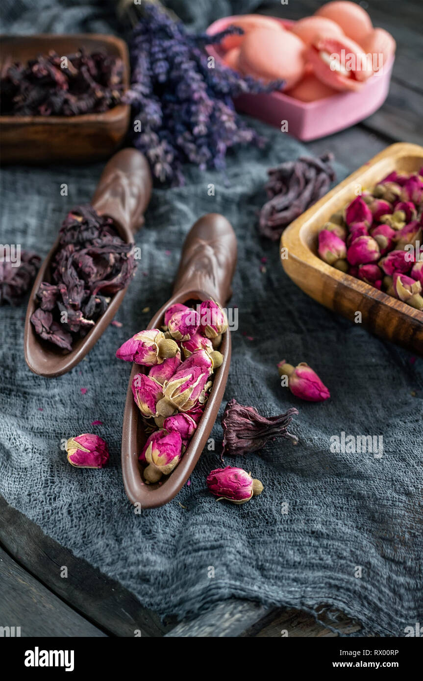 Bi lo hi-res stock photography and images - Alamy