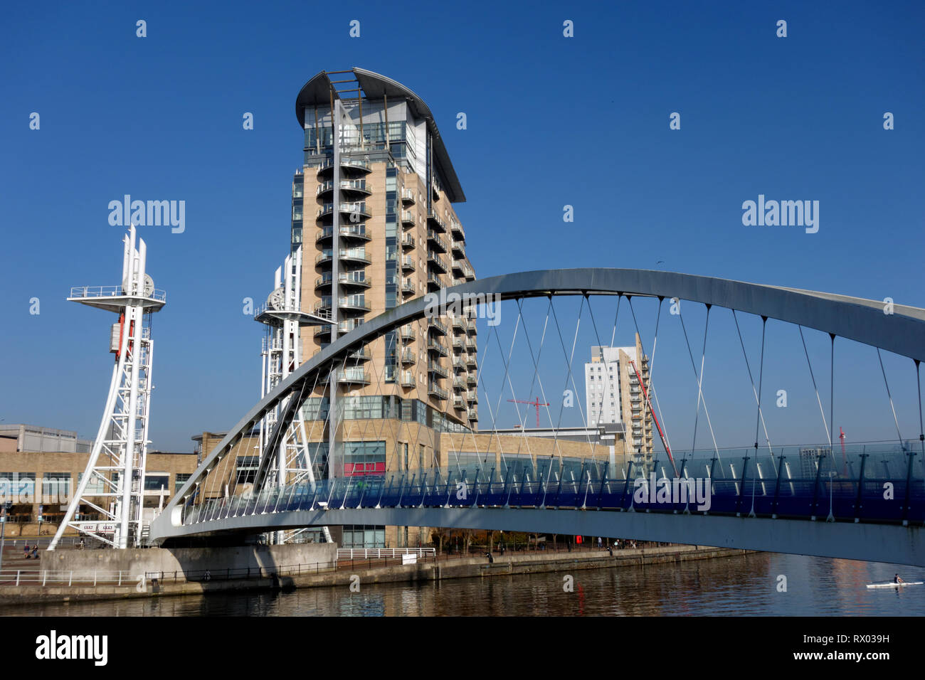 Manchester bridge canal hi-res stock photography and images - Alamy
