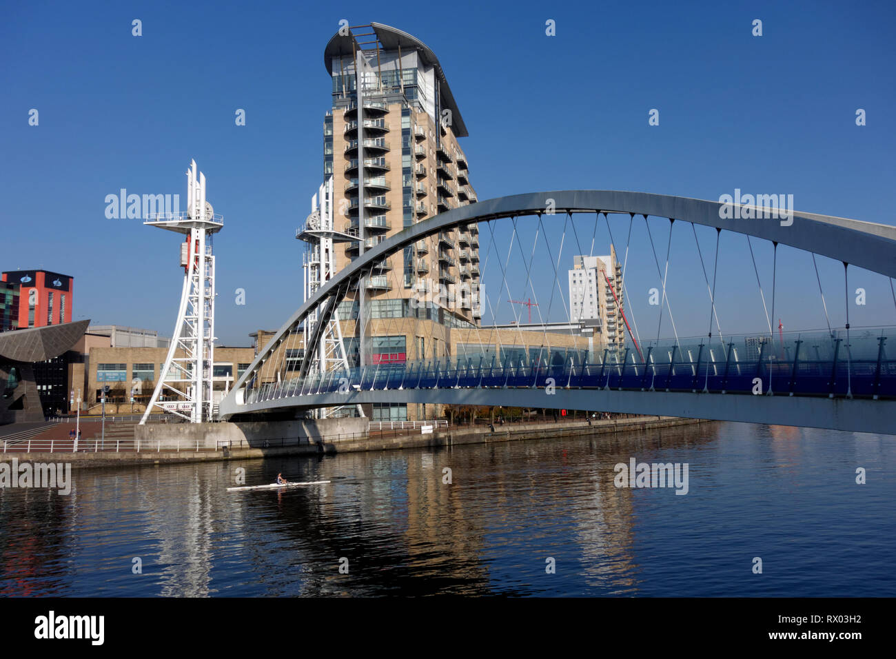 Millennium lift bridge and Manchester Ship Canal, Salford Quays ...