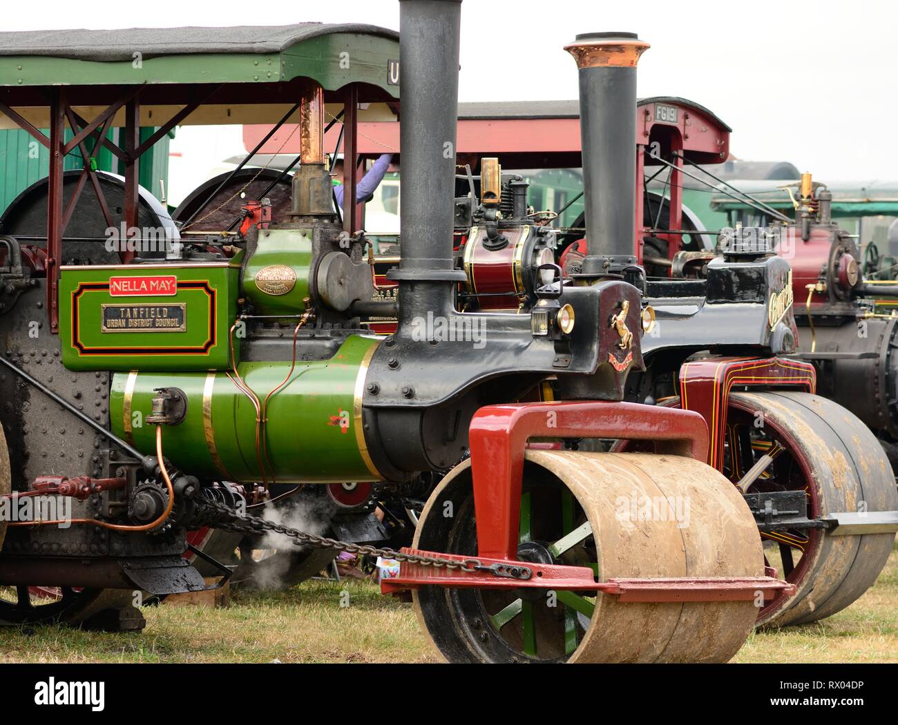 Line steam traction engines hi-res stock photography and images - Alamy