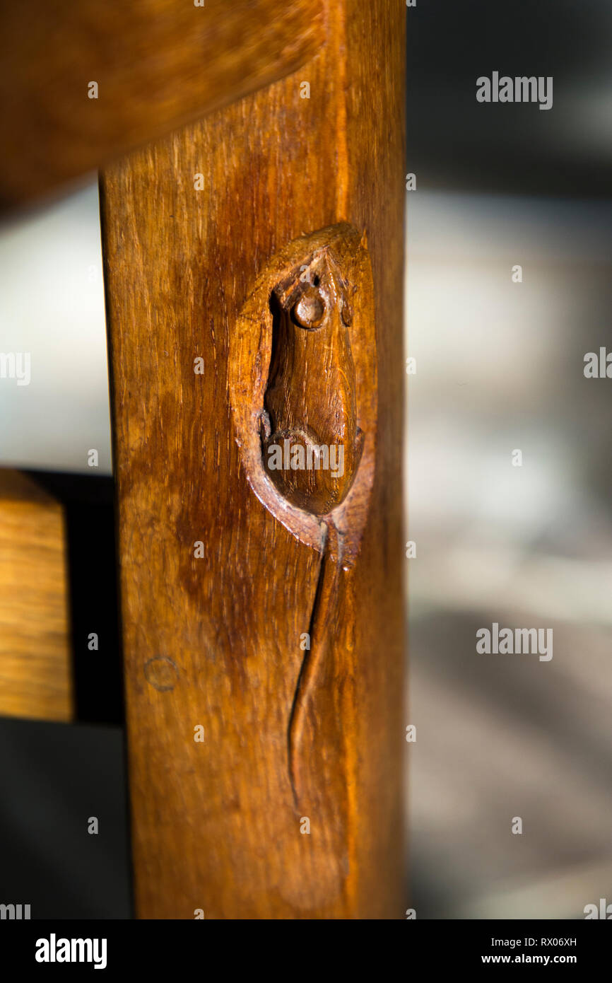 Robert mouseman thompson hi-res stock photography and images - Alamy