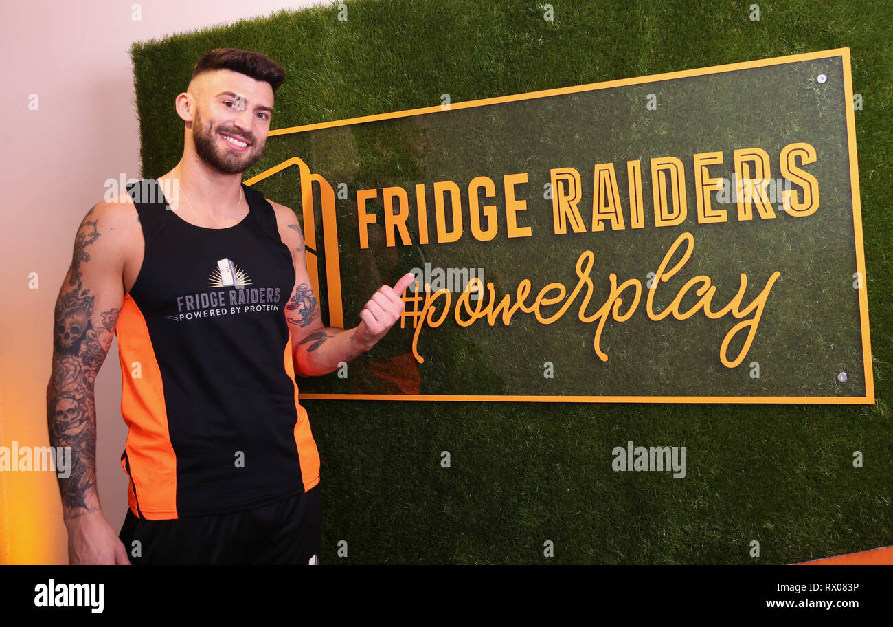 Jake Quickenden and Em Furey host the Fridge Raiders Power Play in ...
