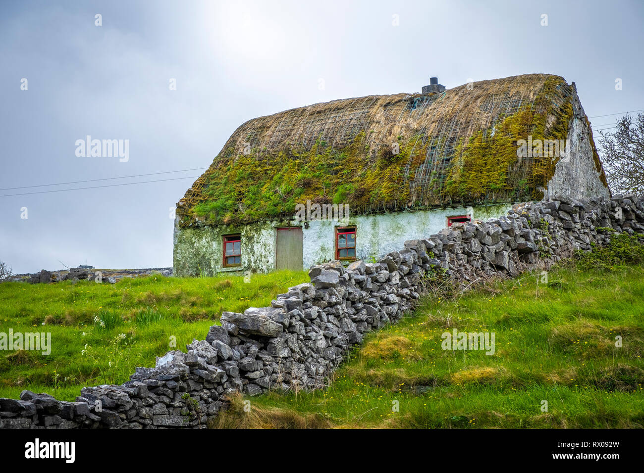 Aran island architecture hi-res stock photography and images - Alamy