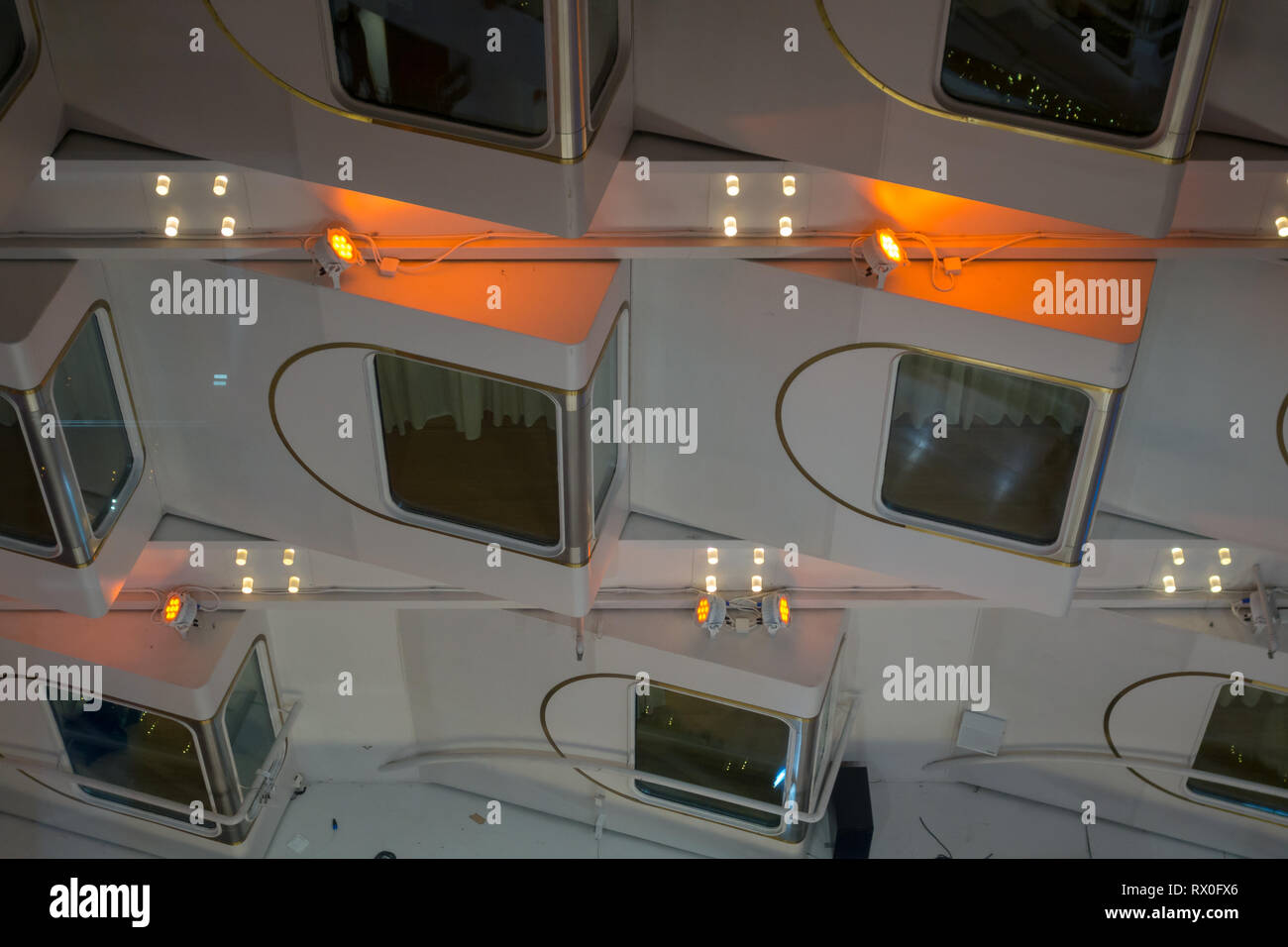 Cruise ship cabin window hi-res stock photography and images - Alamy