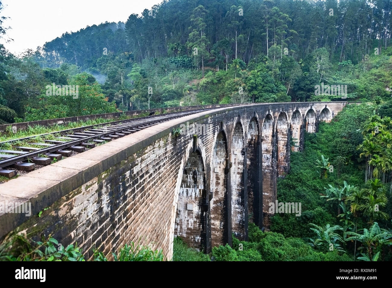 Famous Demodara Nine Arch Bridge. Ella, Sri Lanka Stock Photo - Alamy