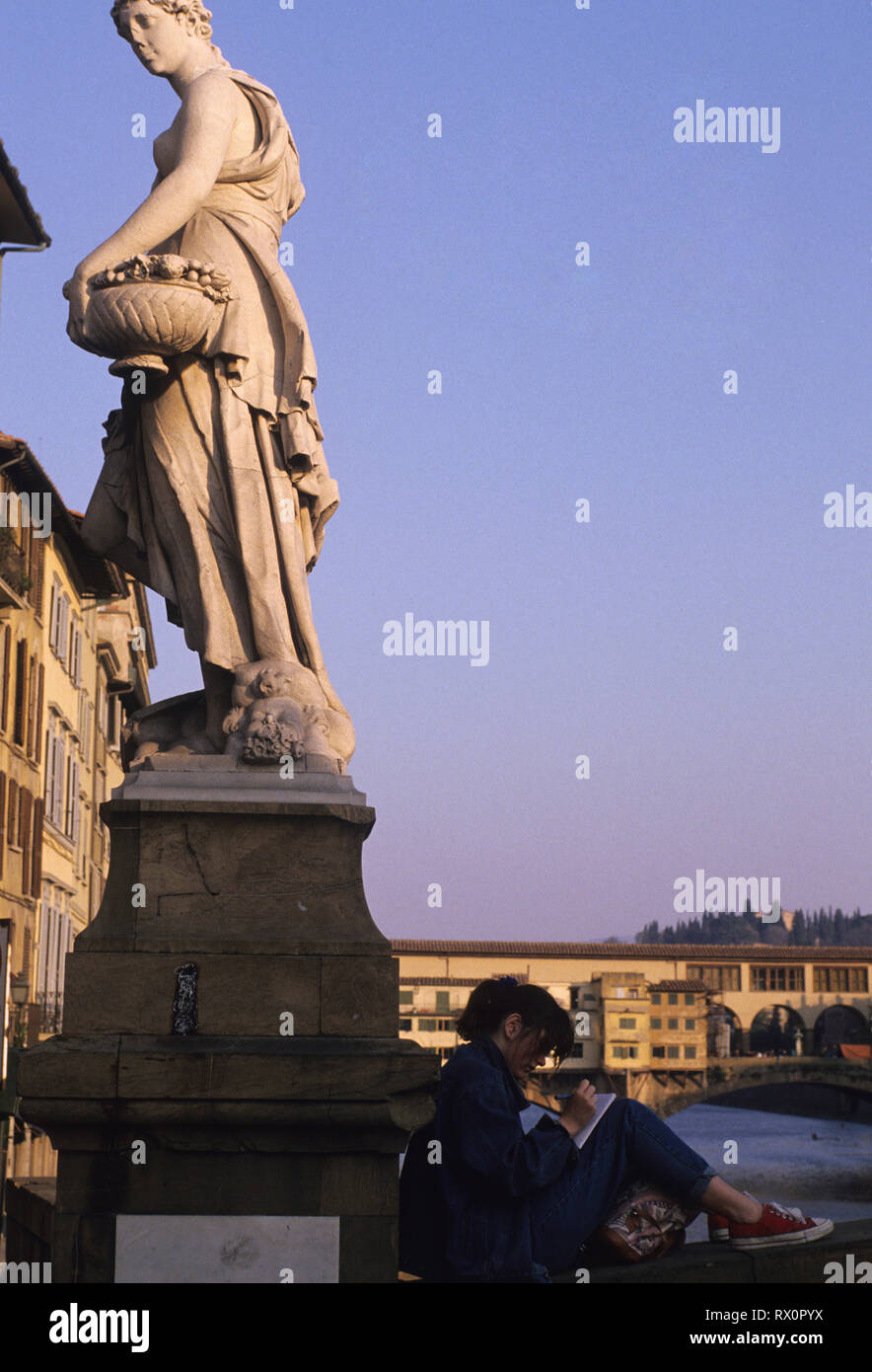 Primavera statue hi-res stock photography and images - Alamy