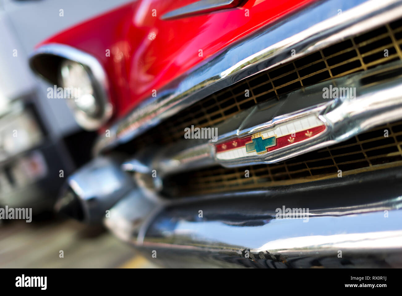 1950s car with usa emblem hi-res stock photography and images - Alamy