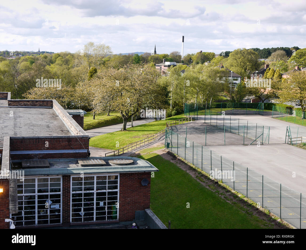 Construction of Thistley Hough Academy, Penkhull, Stoke-on-Trent, UK ...