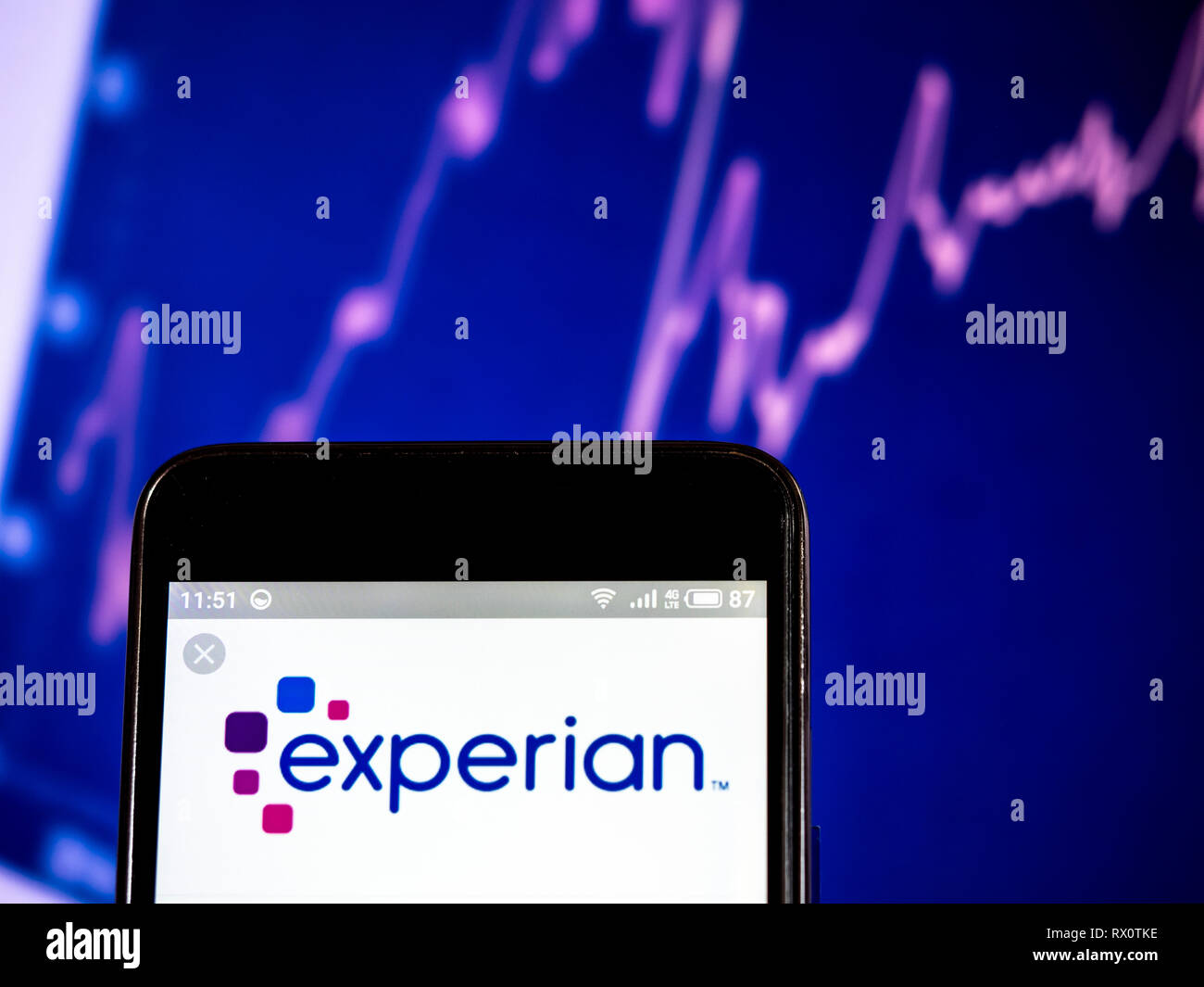 Experian logo hi-res stock photography and images - Alamy