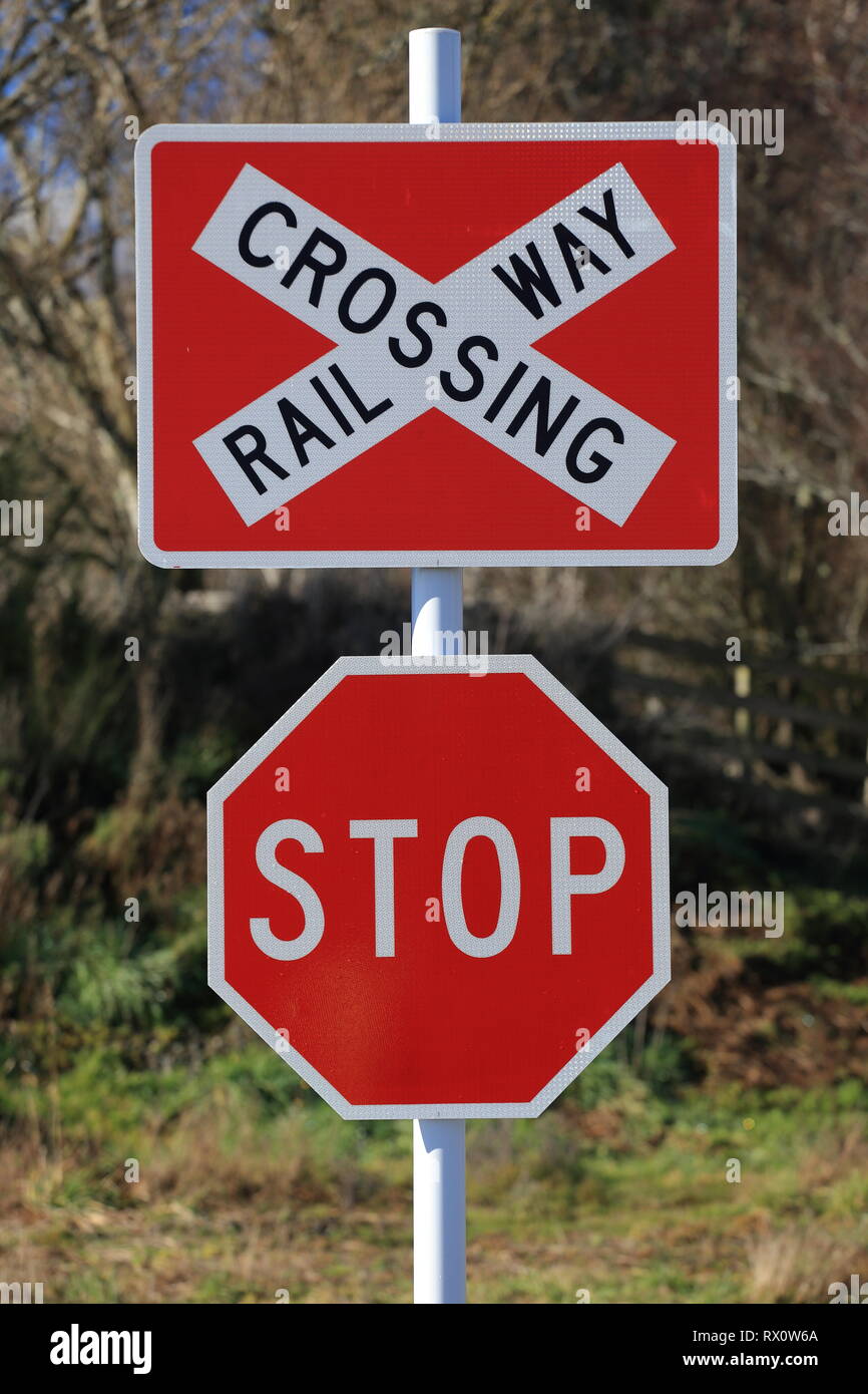 Stop sign level crossing hi-res stock photography and images - Alamy