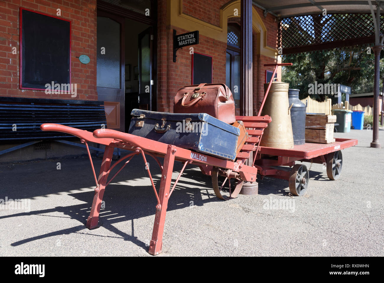 Porters trolley hi-res stock photography and images - Alamy