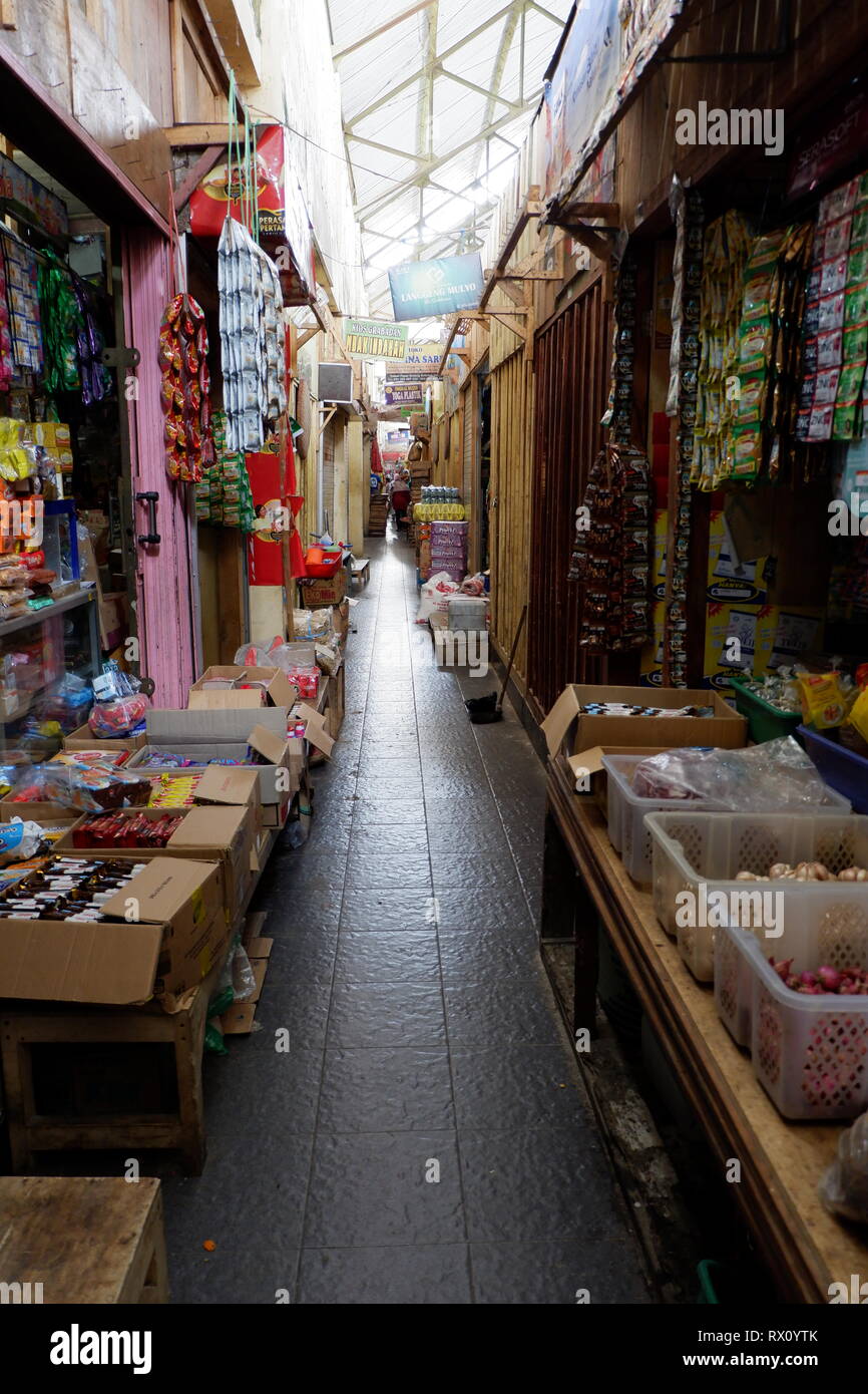 traditional market hallways Stock Photo - Alamy