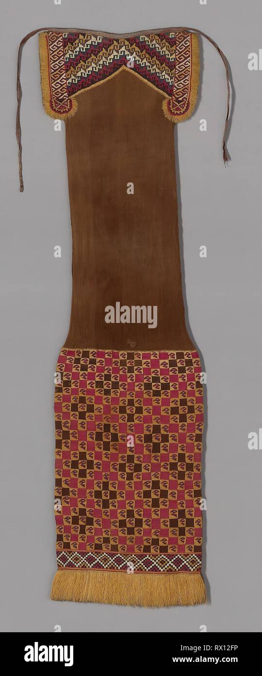 Wool camelid plain weave hi-res stock photography and images - Alamy